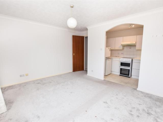 Apartment at Kipling Drive, Greater London
