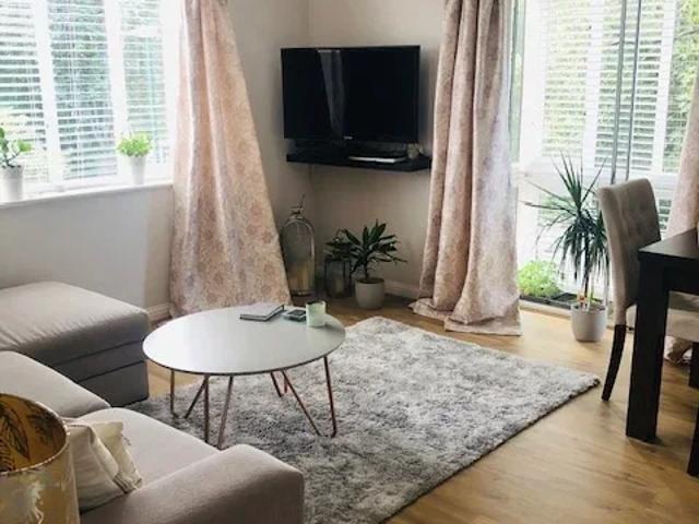 Apartment at Kirk Rise, Greater London