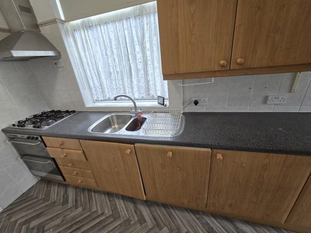 Room at Kirkland Avenue, Mansfield Woodhouse