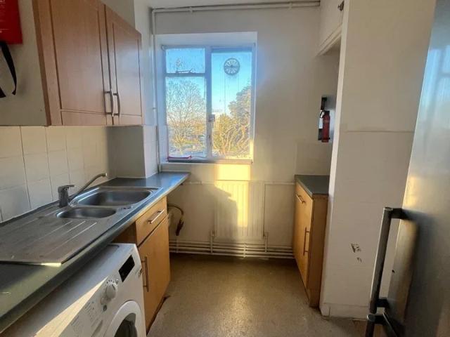 Apartment at Kirkstall Gardens, Greater London