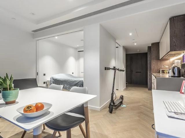 Apartment at Kirtling Street, Greater London