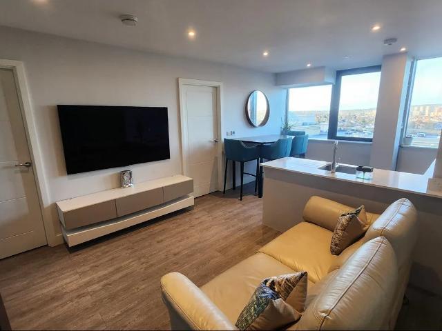 Apartment at Kymberley Road, Greater London