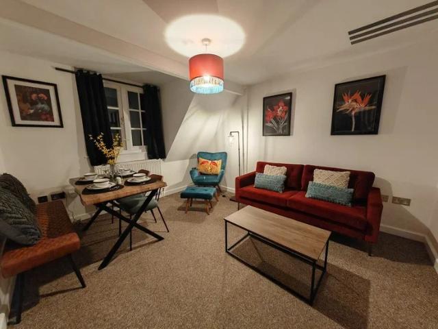 Apartment at Houchin Lane, Winchester