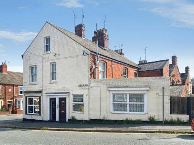 Apartment at Houghton Road, South Kesteven