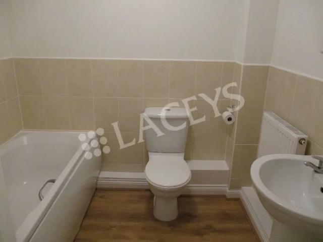 Apartment at Houndstone Close, Yeovil