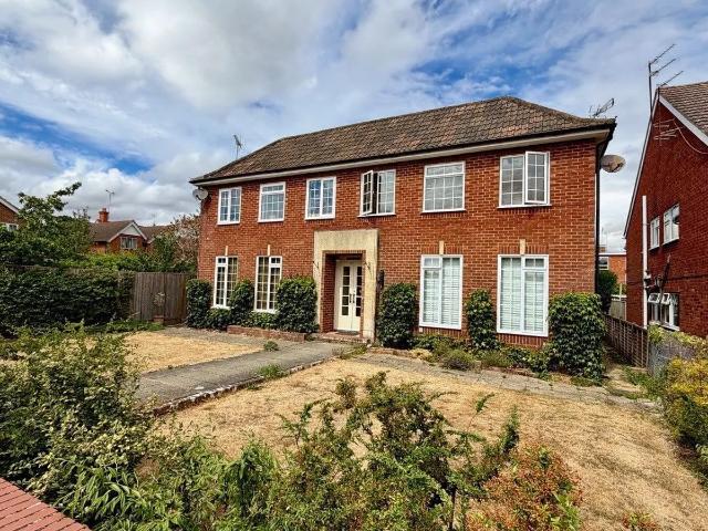 Apartment at Howard Road, Newbury