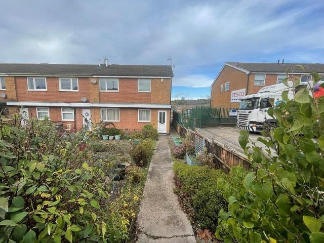 Apartment at Howbeck Road, Redhill
