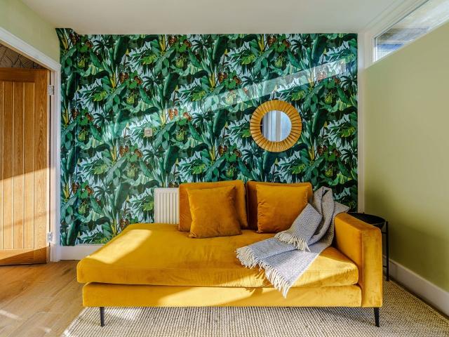 Apartment at Howell Walk, Greater London