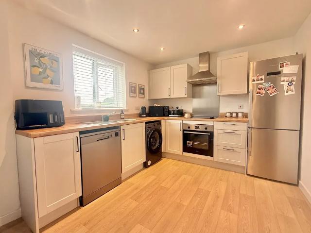 Apartment at Howley Avenue, Leeds
