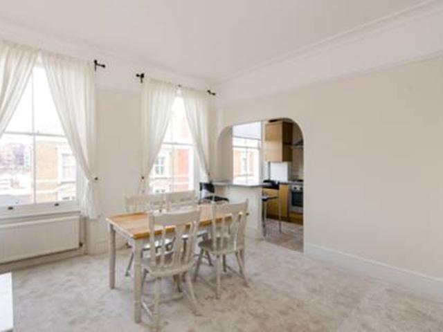 Apartment at Hogarth Road, Greater London