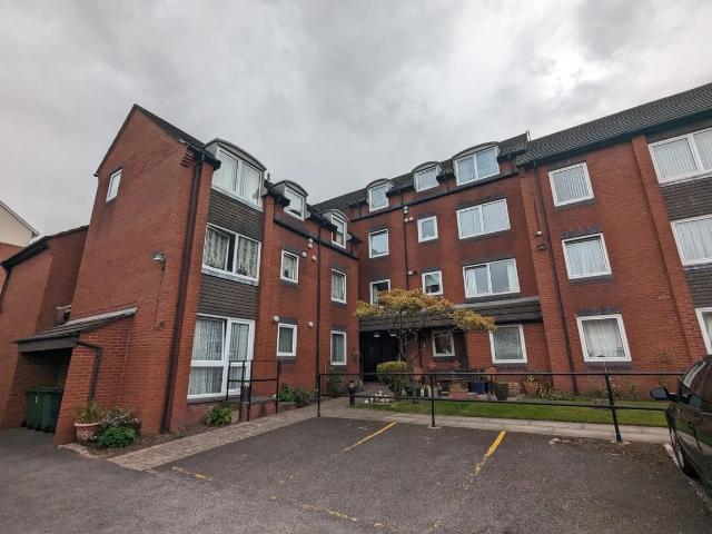 Apartment at Hoghton Street, Southport