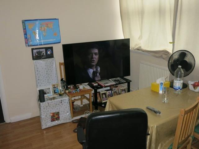 Apartment at Holcombe Road, Greater London