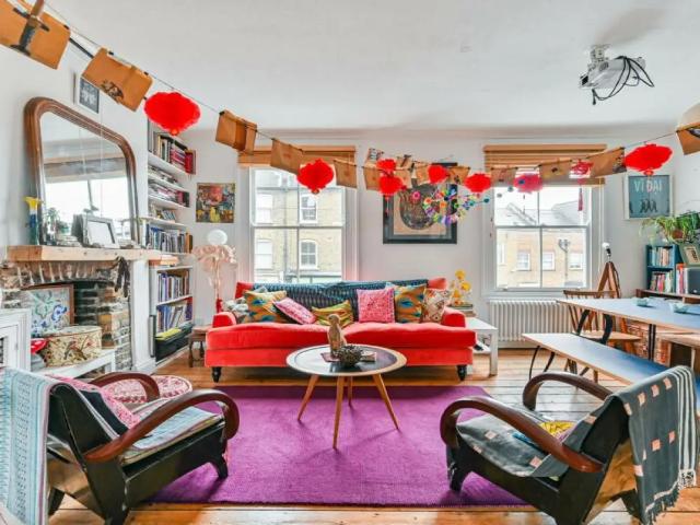 Apartment at Holbeck Row, Greater London