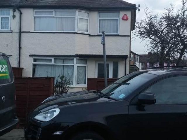 Apartment at Holders Hill Avenue, Greater London