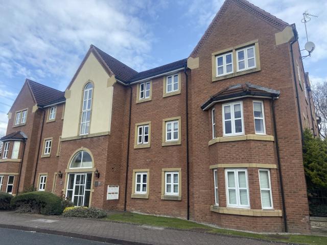 Apartment at Holford Moss, Runcorn