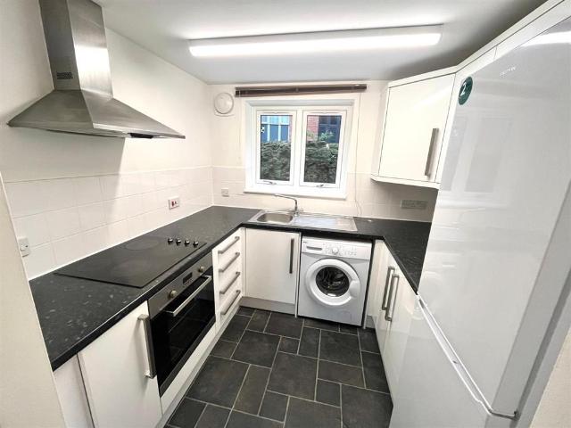 Apartment at Hollow Stone, Nottingham