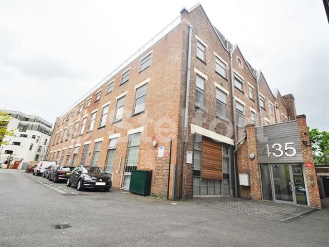 Apartment at Holloway Road, Greater London