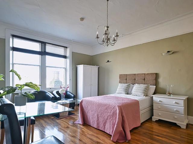 Apartment at Holland Road, Greater London