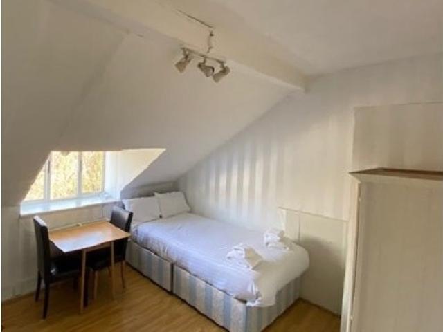 Apartment at Holland Road, Greater London