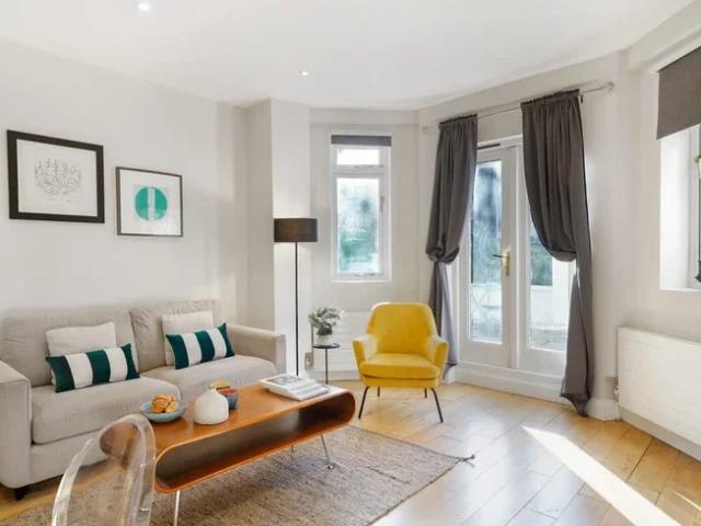Apartment at Holland Road, Greater London
