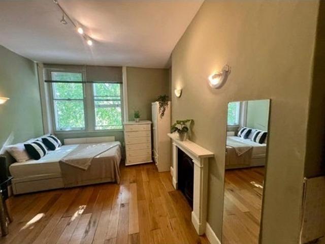 Apartment at Holland Road, Greater London