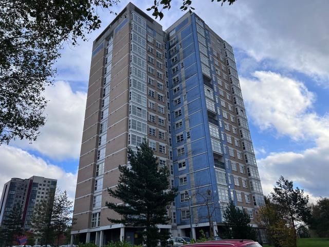Apartment at Hollinwood Avenue, Manchester
