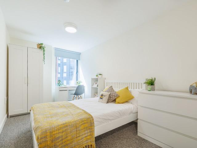 Apartment at Holly Street, Sheffield