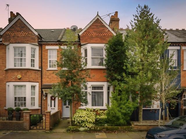 Apartment at Holly Park Road, Greater London