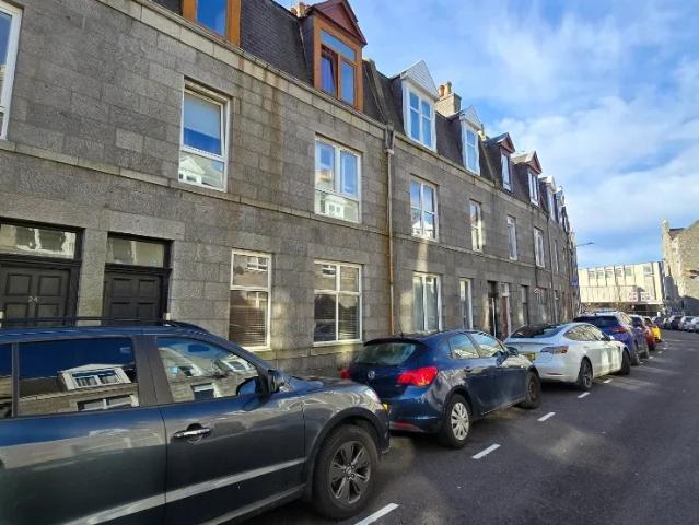 Apartment at Hollybank Place, Aberdeen City