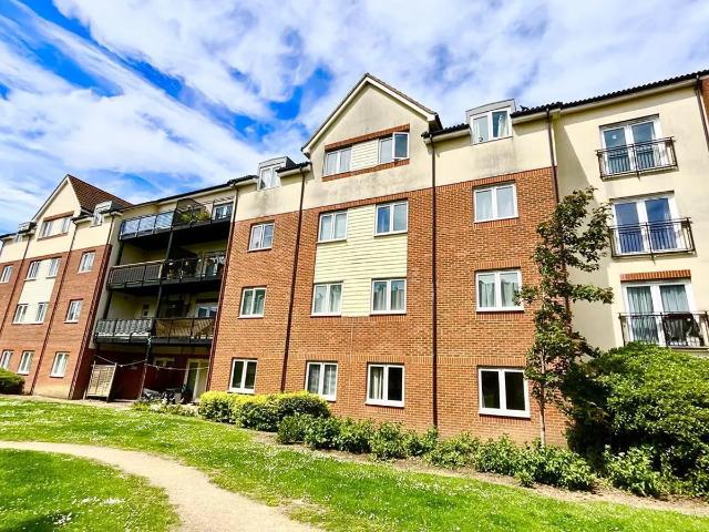 Apartment at Hollybrook Park, Bristol