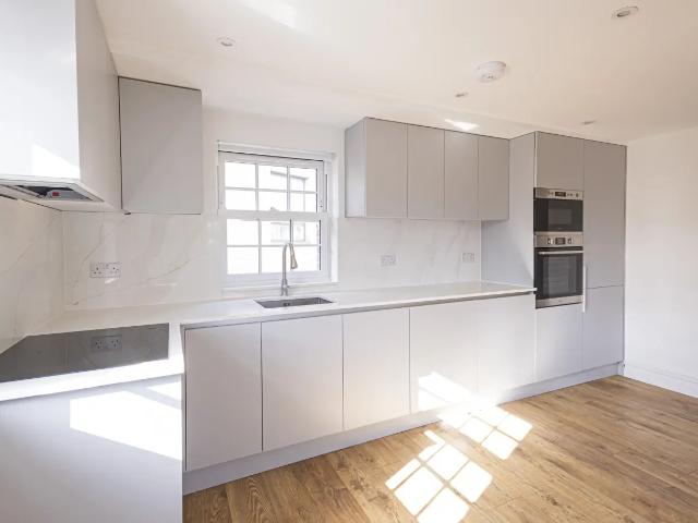 Apartment at Hollybush Street, Greater London