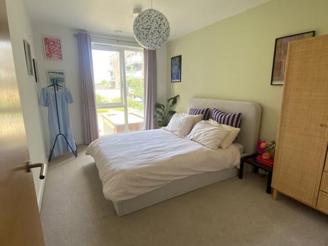Apartment at Hollydene, Greater London
