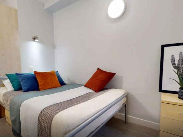 Apartment at Holmes Road, Lincoln