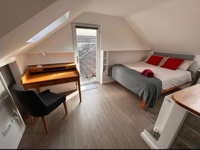Apartment at Holmfield Close, Milton Keynes