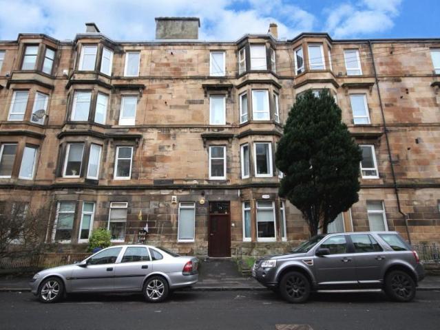 Apartment at Holmhead Place, Glasgow