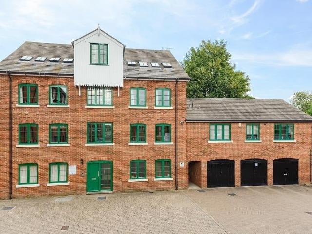 Apartment at Holters Mill, Canterbury
