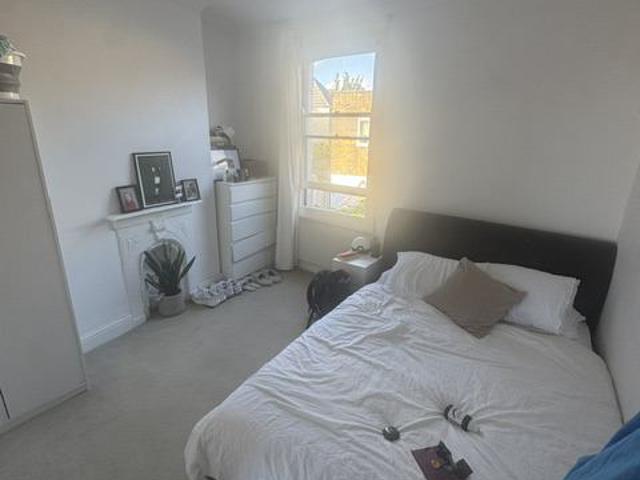 Apartment at Holyport Road, Greater London