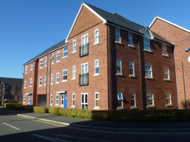 Apartment at Holywell Drive, Warrington