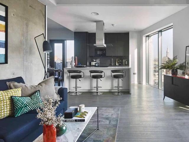 Apartment at Holywell Lane, Greater London