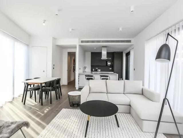 Apartment at Holywell Lane, Greater London