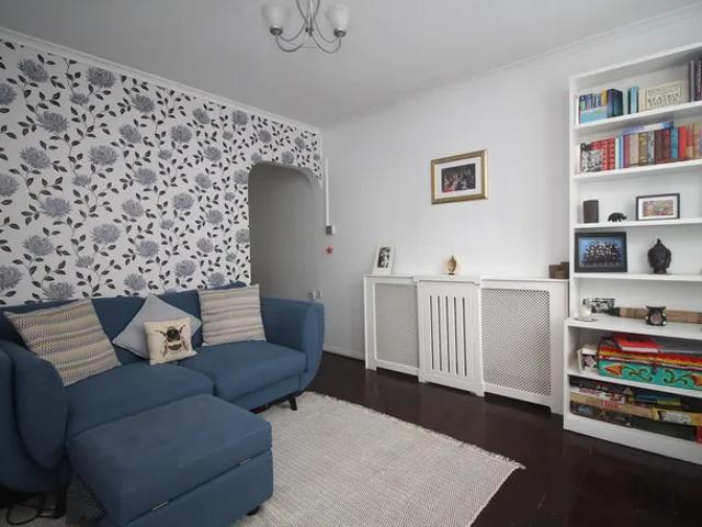 Apartment at Holywell Road, Watford