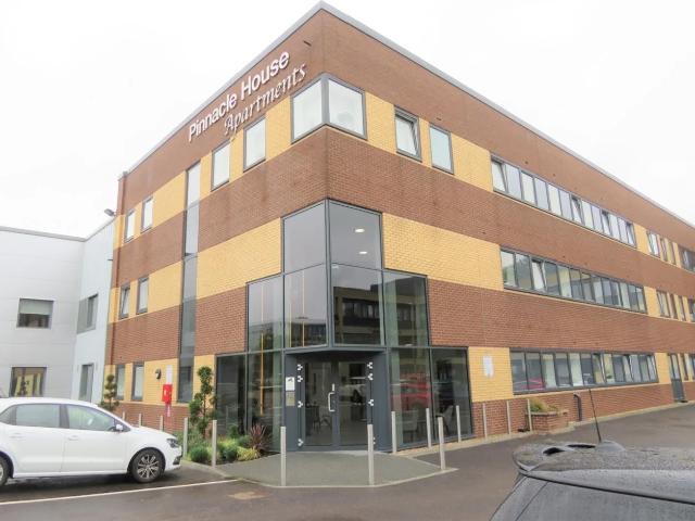 Apartment at Home Park Mill Link Road, Three Rivers