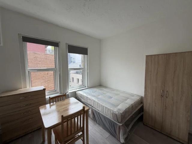 Apartment at Homerton High Street, Greater London