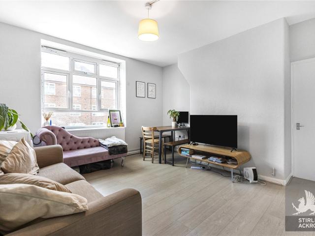 Apartment at Homerton High Street, Greater London