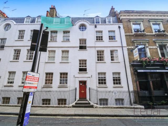 Apartment at Homer Street, City of Westminster