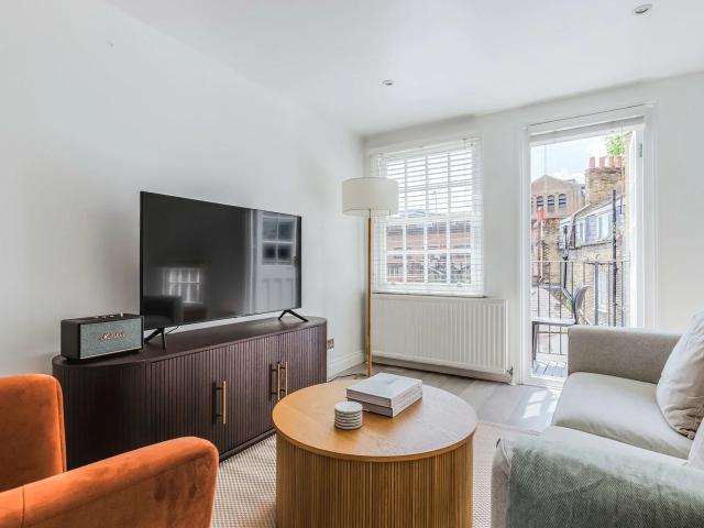 Apartment at Homer Street, City of Westminster