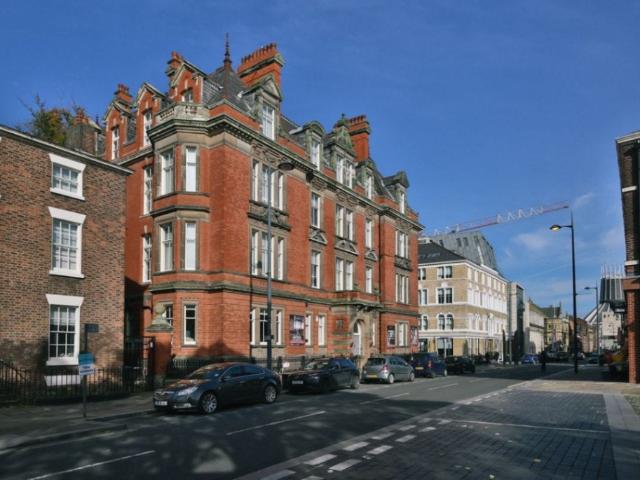 Apartment at Hope Street, Liverpool