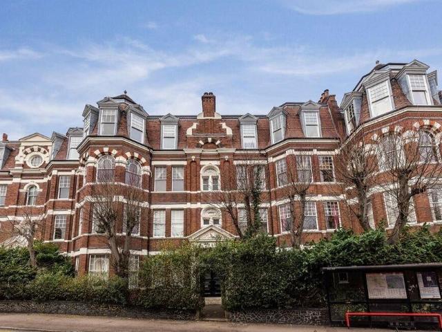 Apartment at Hornsey Lane, Greater London