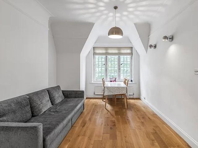 Apartment at Hornton Street, Greater London