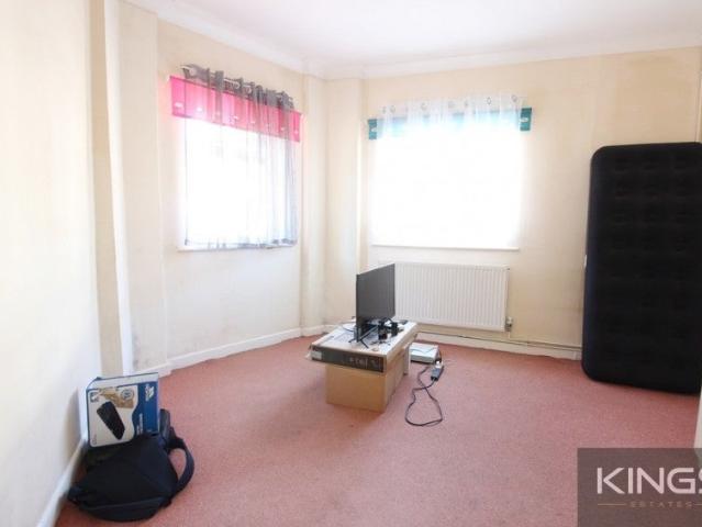 Apartment at Horseshoe Bridge, Southampton